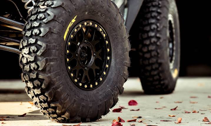 UTV Tires For Highway Use - An Ultimate Guide (2023)