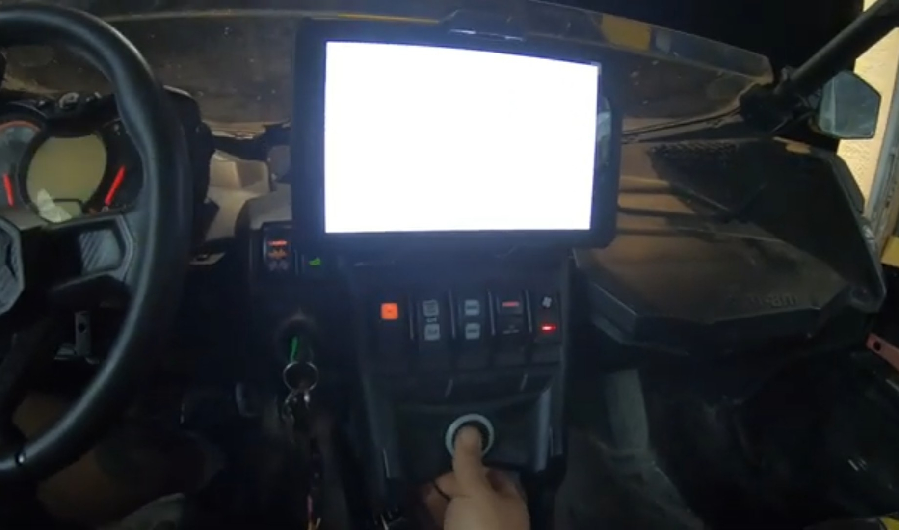 Bluetooth Backup Cameras For UTV - Complete Guide - Bharat Suthar