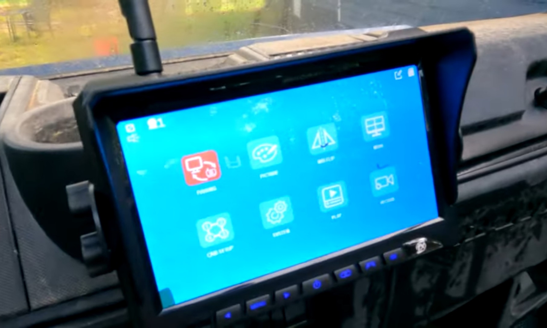 Bluetooth Backup Cameras For UTV - Complete Guide - Bharat Suthar