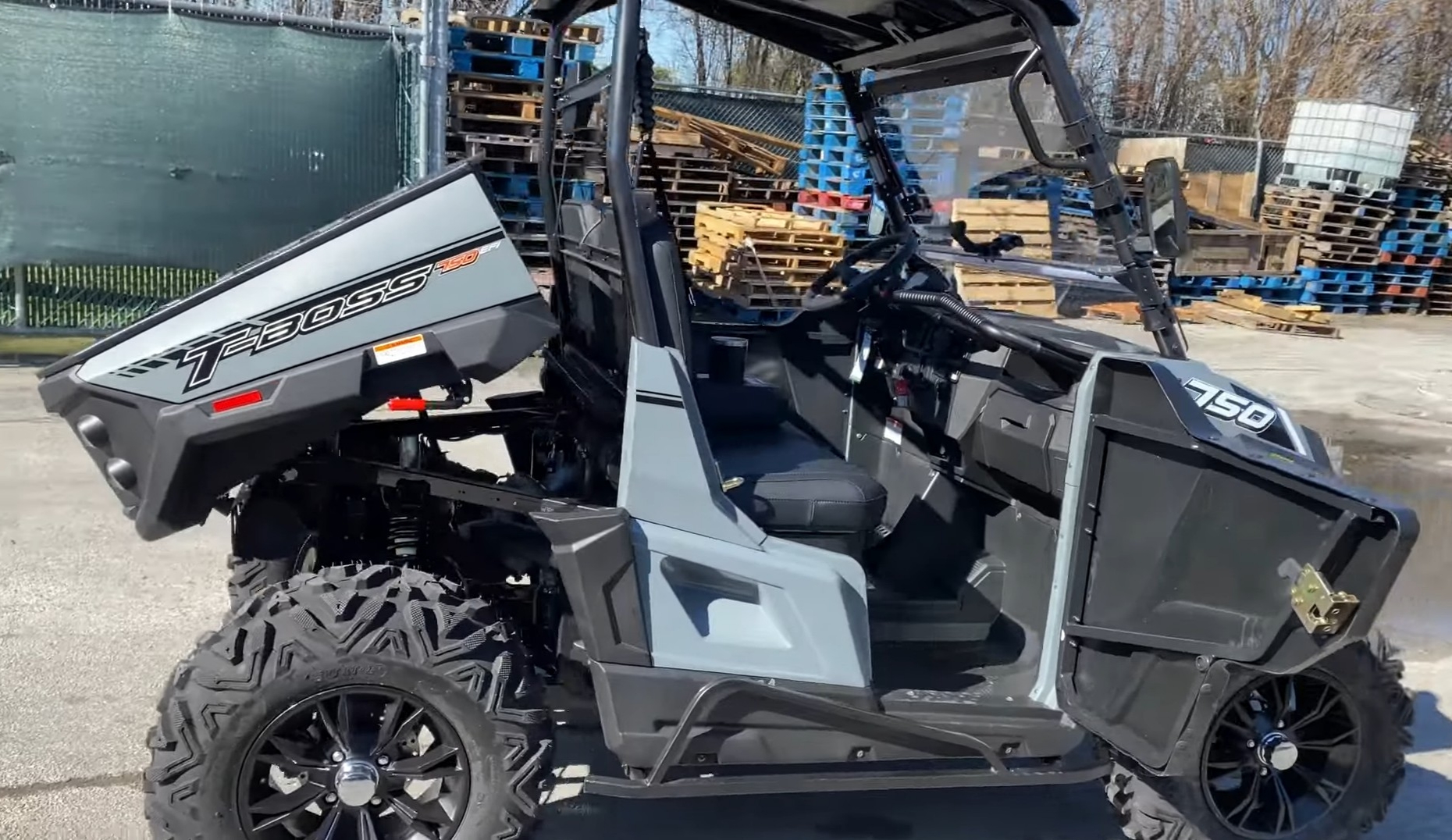 Massimo T-Boss 750 Reviews, Tests, Specs, Problems And Solutions